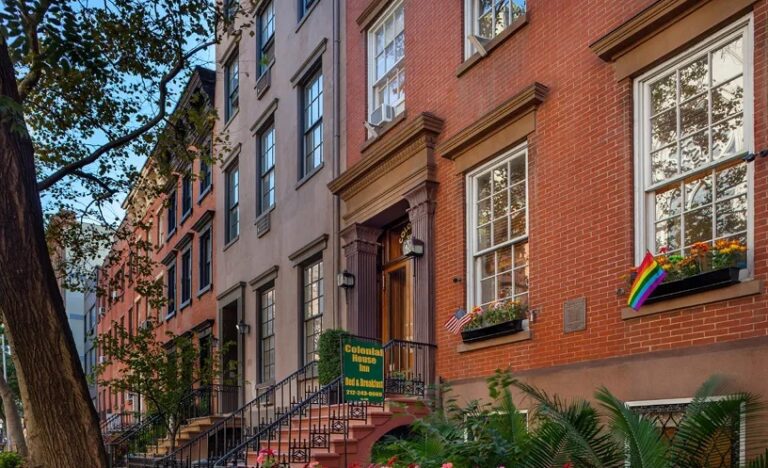 Historical Colonial House Inn For Sale - CitySignal