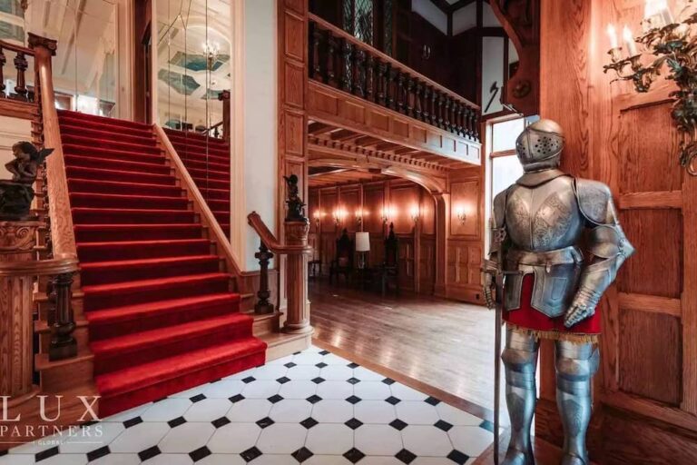 American Castles: Detroit Castle, Bronx Castle on Grosvenor, and ...