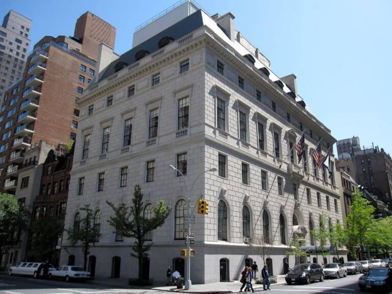 A Guide to NYC's Best Private Social Clubs - CitySignal